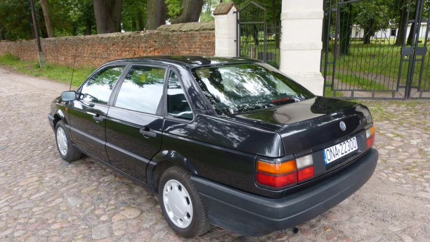 Volkswagen Passat 1990 - 9 900 PLN - Otoklasyki.pl
