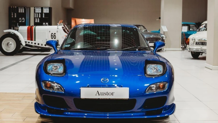Mazda RX-7 Spirit R 2002 - 140 000 PLN - Otoklasyki.pl